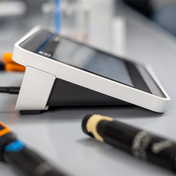 Multiparameter meter for pH, ORP, mV, conductivity, oxygen, BOD, and ...